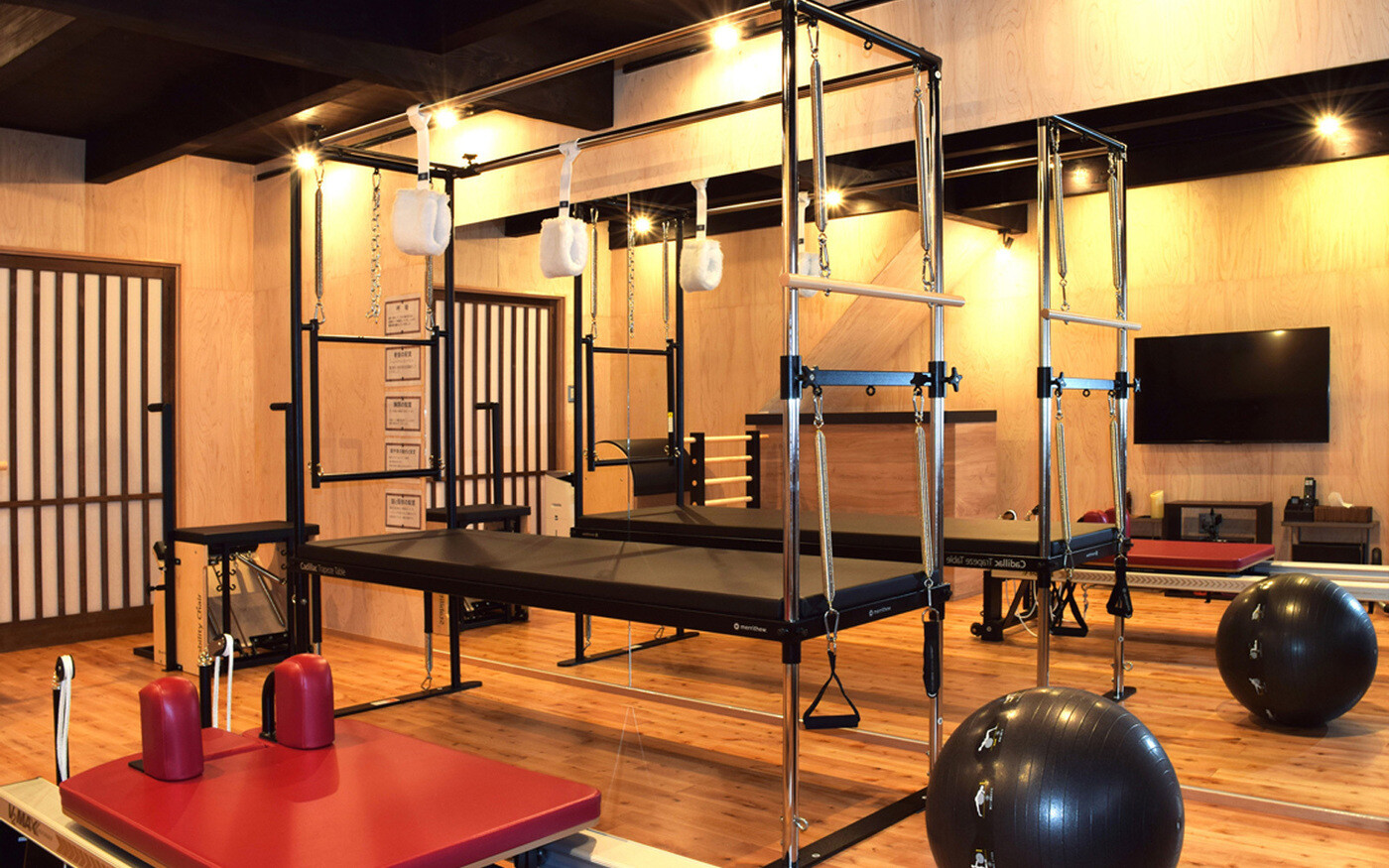 倉敷ピラティススタジオ 腰痛改善プライベートレッスン