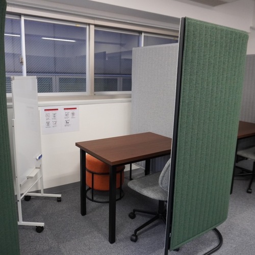 新宿駅 南口徒歩4分｜個別指導シェアスペースsolve